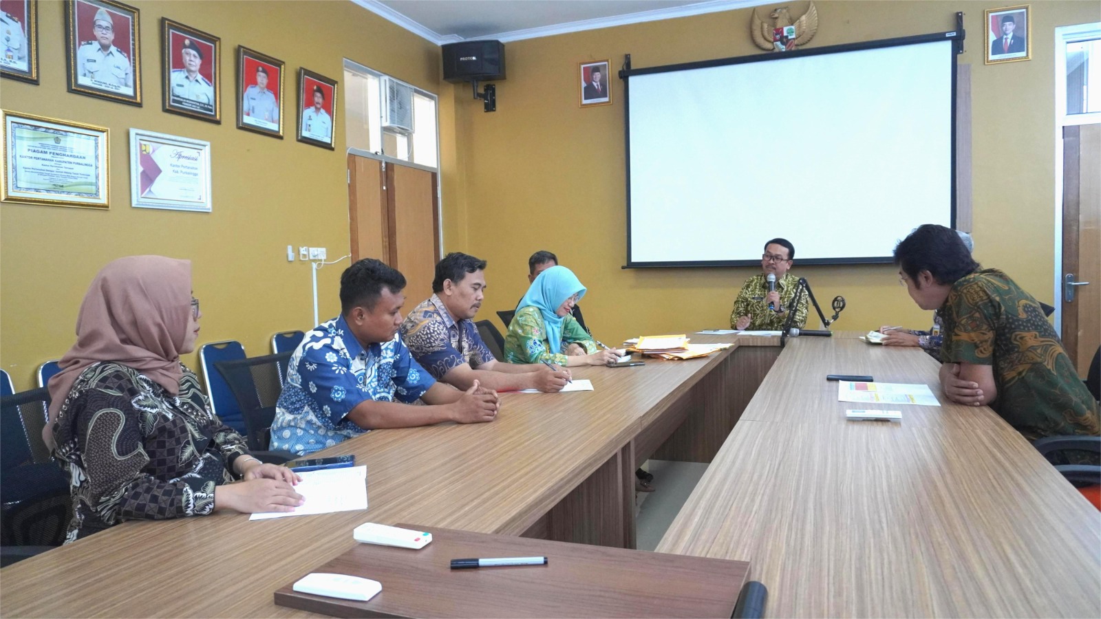 Rapat Koordinasi Penyelesaian Target Barang Milik Daerah (BMD) Tahun ...